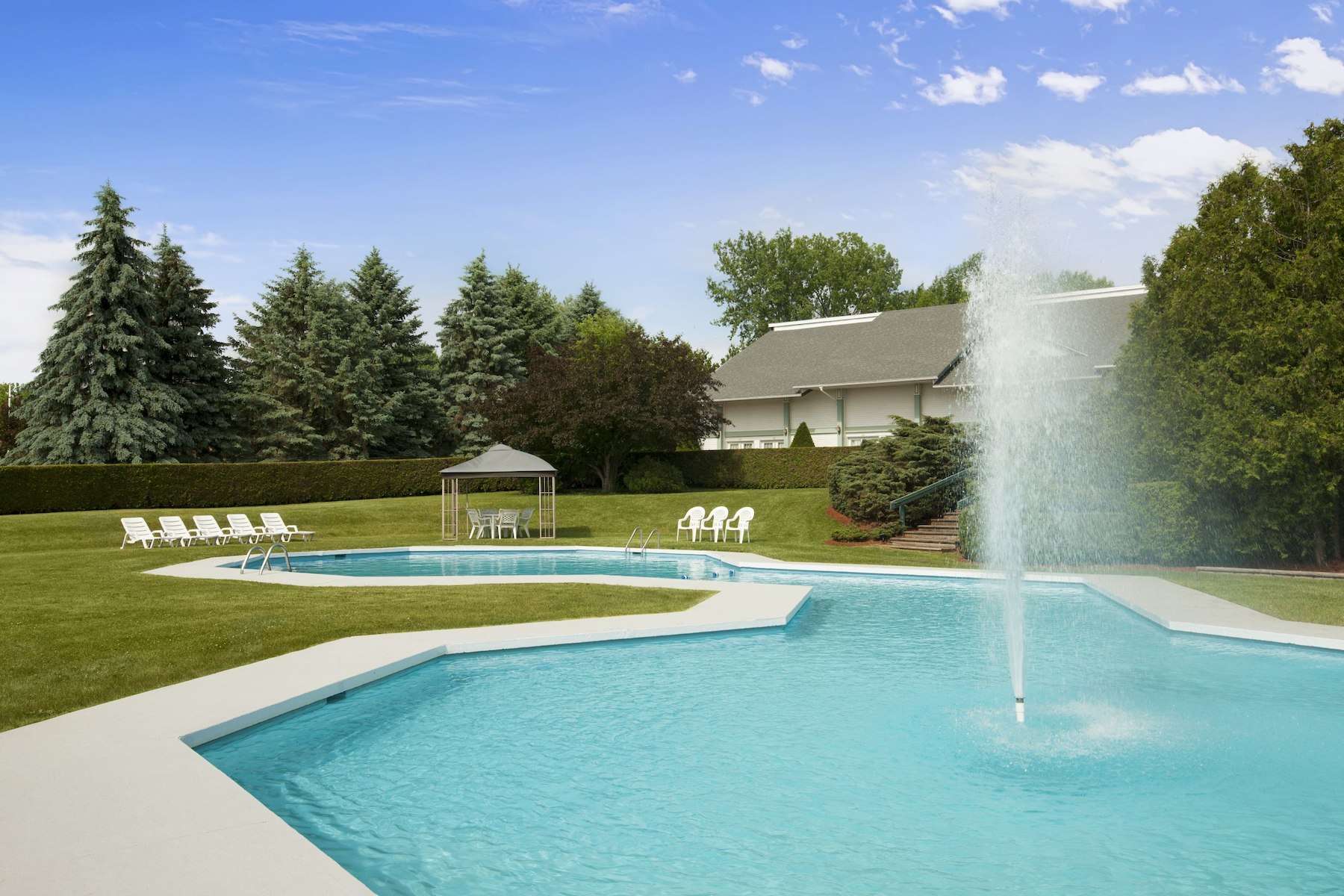 Days Inn - Shelburne, VT - Hospitality Real Estate